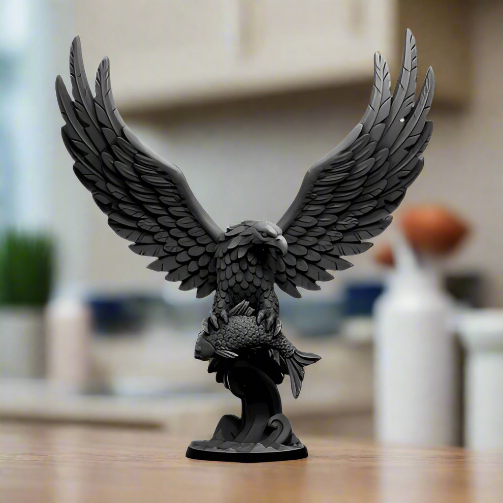 Majestic Eagle Capturing Fish Art Sculpture – Celestial Crafts
